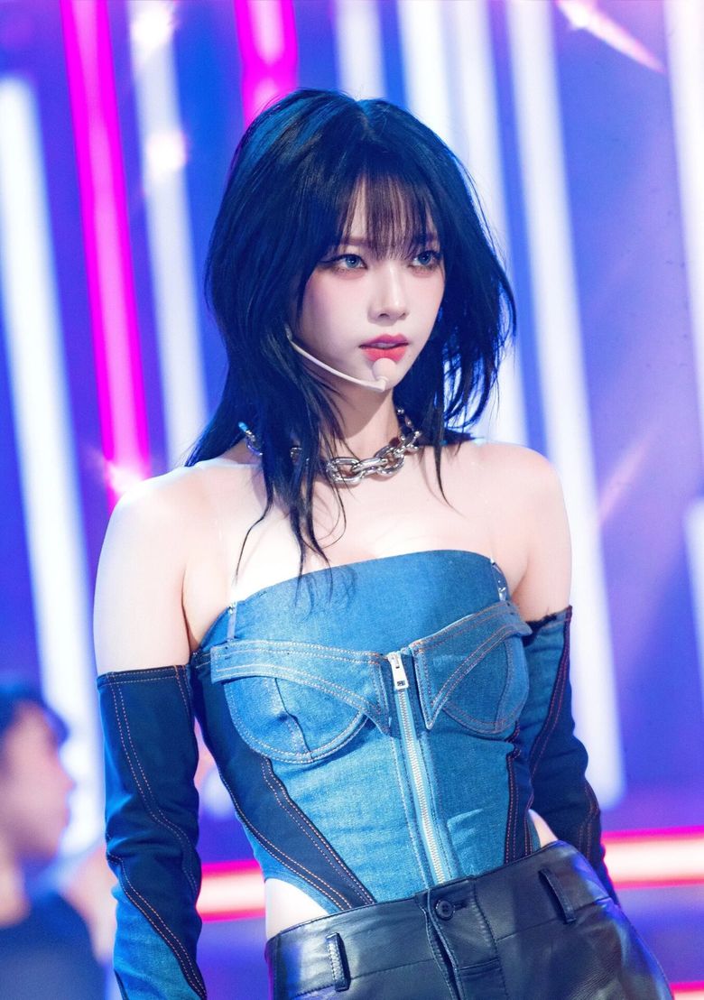 Aespa's Karina Goes Super Viral For Being A "Hot Loser" - Koreaboo