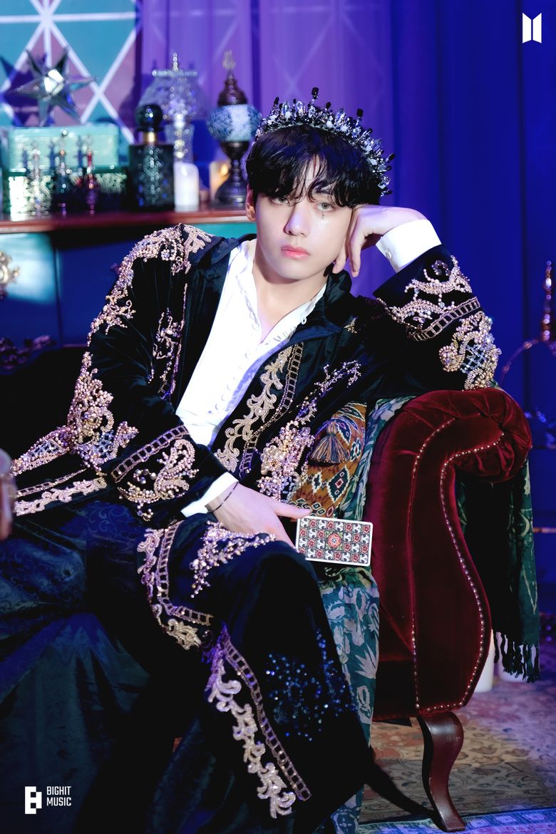 Here Are 20+ New HD Photos Of Evil BTS For "2022 Season's Greetings ...