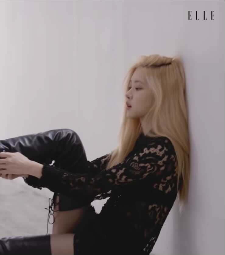 10+ Times BLACKPINK’s Rosé Slayed As A Long-Legged Queen In Thigh-High ...