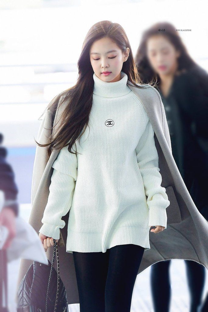 8 Times BLACKPINK's Jennie Showed Us How To Look Stylish During The Winter