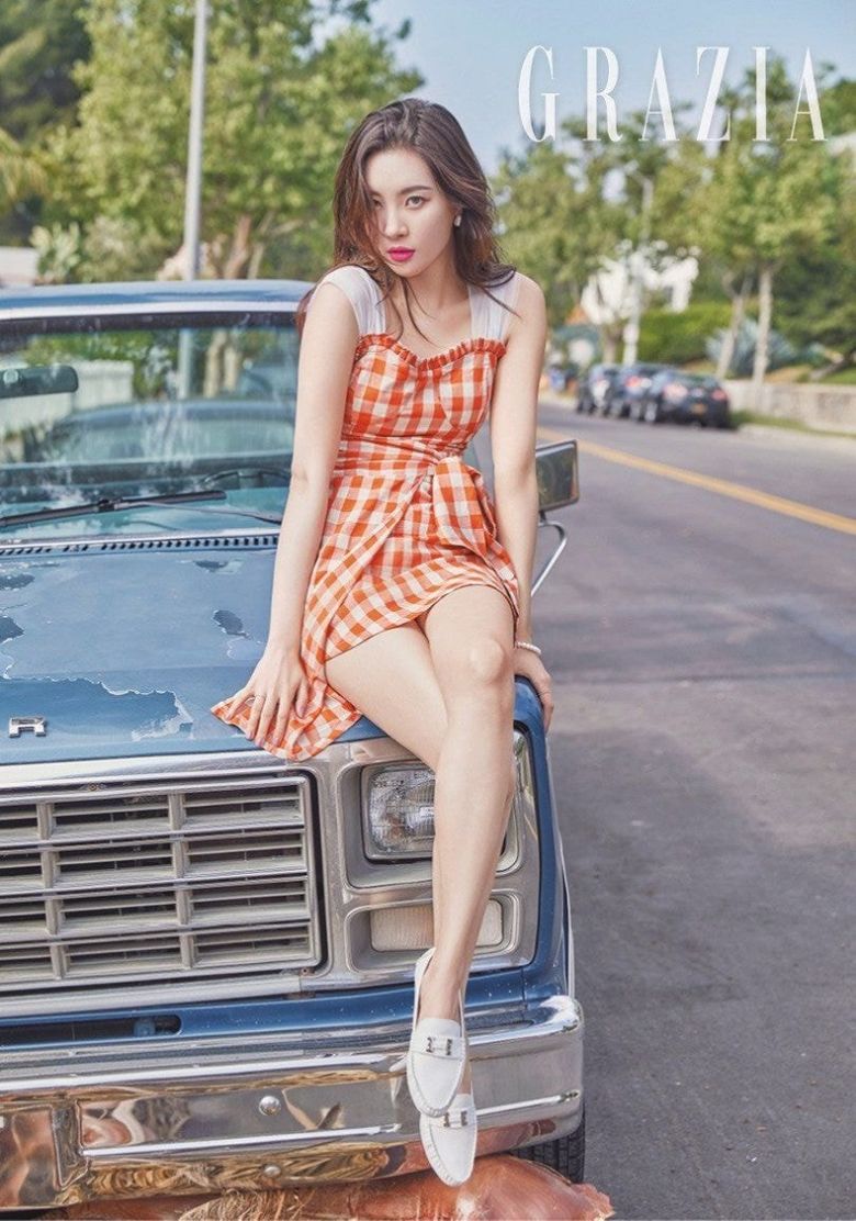 Sunmi Looks Like The Goddess of Summer In This Recent Magazine ...