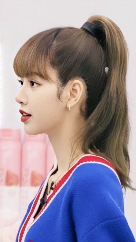 15+ Doable And Gorgeous Hairstyle From BLACKPINK's Lisa You Can Easily ...