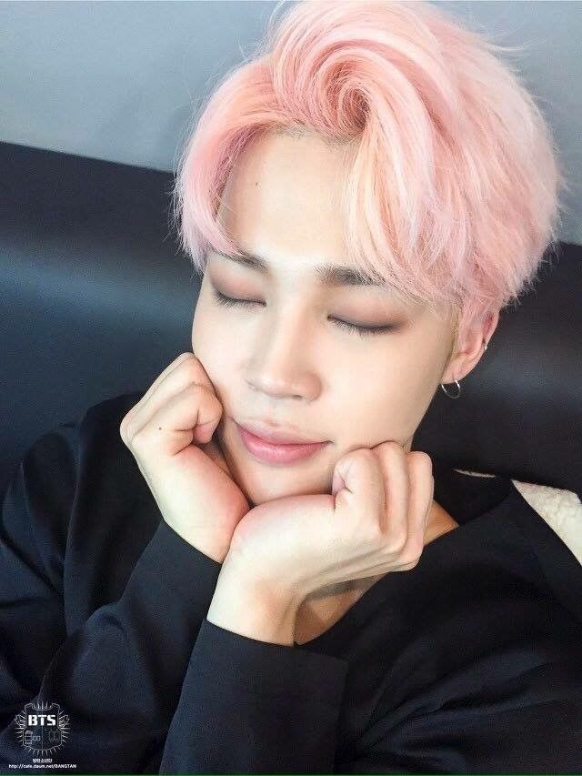 BTS Jimin's Eyeshadow Has Matched His Hair 9+ Times & It's So ...