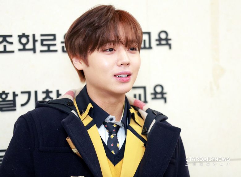 Wanna One Park Jihoon Graduated, Here Are HD Photos of His Graduation