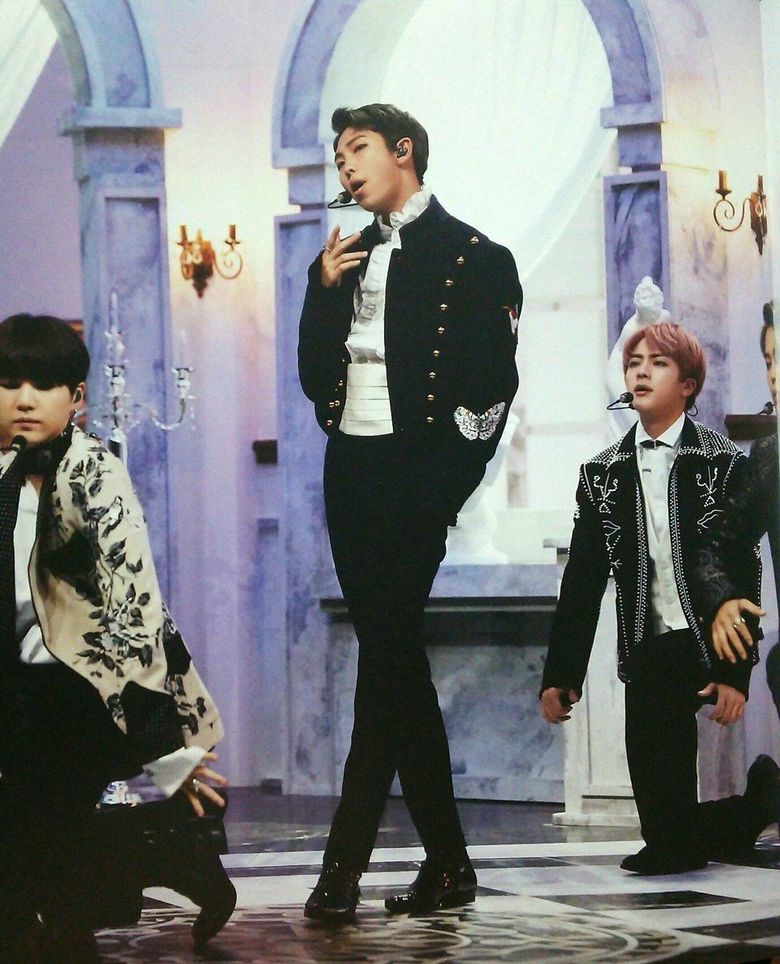 BTS's RM Has A Jaw-Dropping Physique — Here's The Proof - Koreaboo