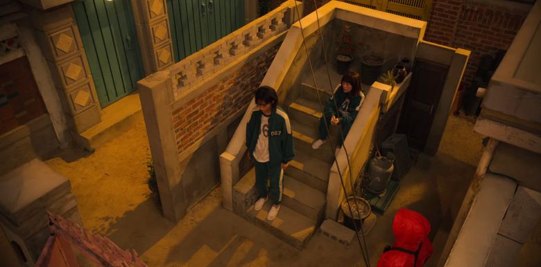 5 Important "Squid Game" Set Details You Never Noticed — Revealed By ...