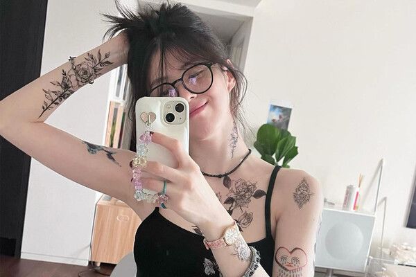 Han So Hee Shows Off New "Tattoos" - Koreaboo
