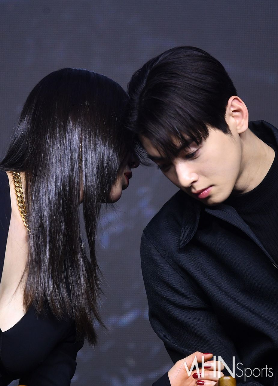 ASTRO’s Cha Eunwoo And Actress Lee Da Hee Have Unmatched Chemistry On ...