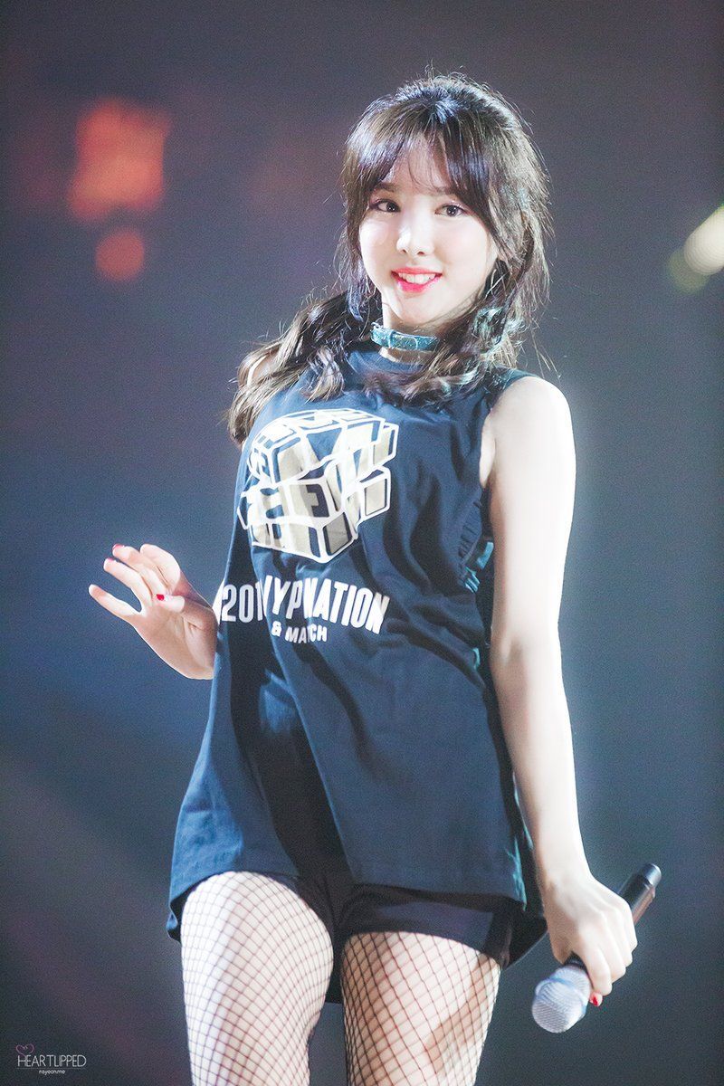 10 Photos Of Twice Nayeons Sexiest Outfits