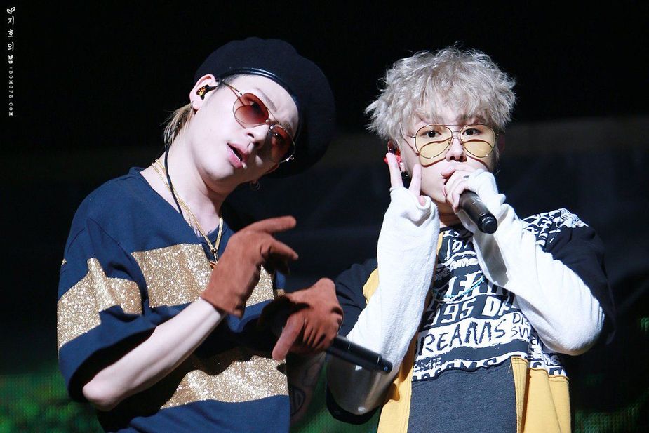 These 12 idols are proof the sunbae-hoobae friendships can be awesome