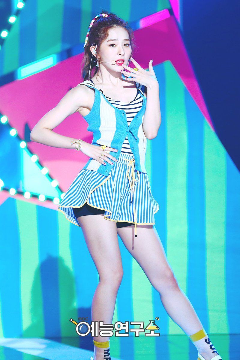10 Pictures Of The Sexiest Part Of Red Velvet Seulgi's Body - Koreaboo