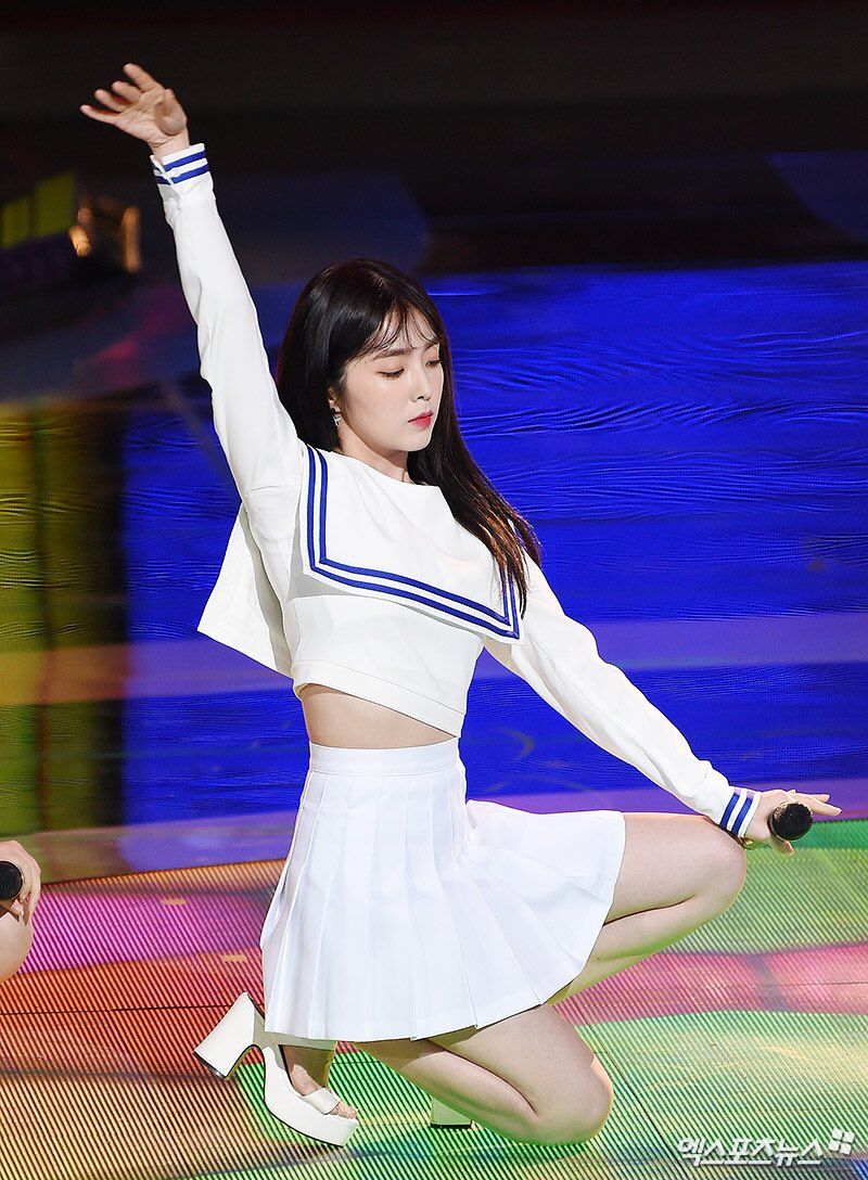 Irene Cut Her Bangs Short For The First Time And It's Breathtaking ...