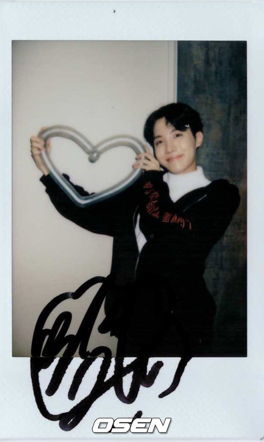 The World's Rarest BTS Photos — Only 12 Out Of Millions Of ARMY Own ...