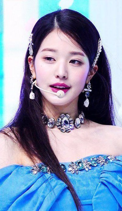 IVE's Jang Wonyoung Gains Attention For Top-Tier Visuals During The ...