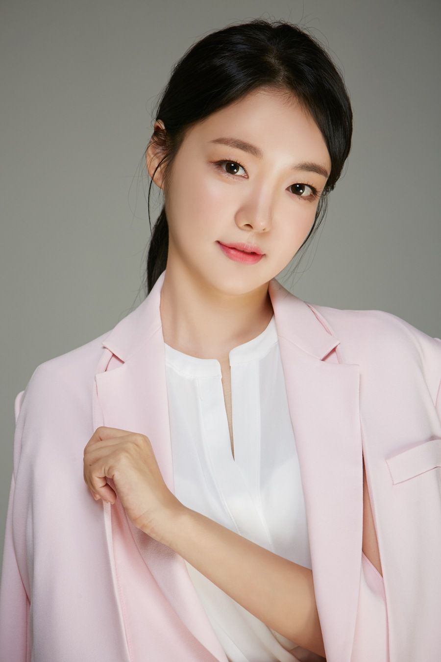 Beloved Actress Shocks Fans By Announcing Her Relationship And Upcoming ...