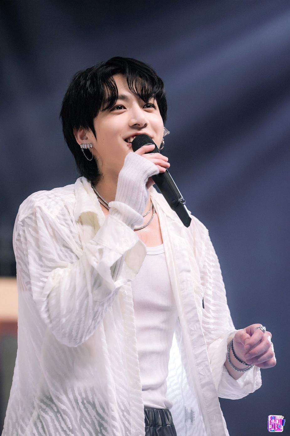 BTS's Jungkook Gains Access To SEVENTEEN Seungkwan's Weverse Live In An Unexpected Way - Koreaboo