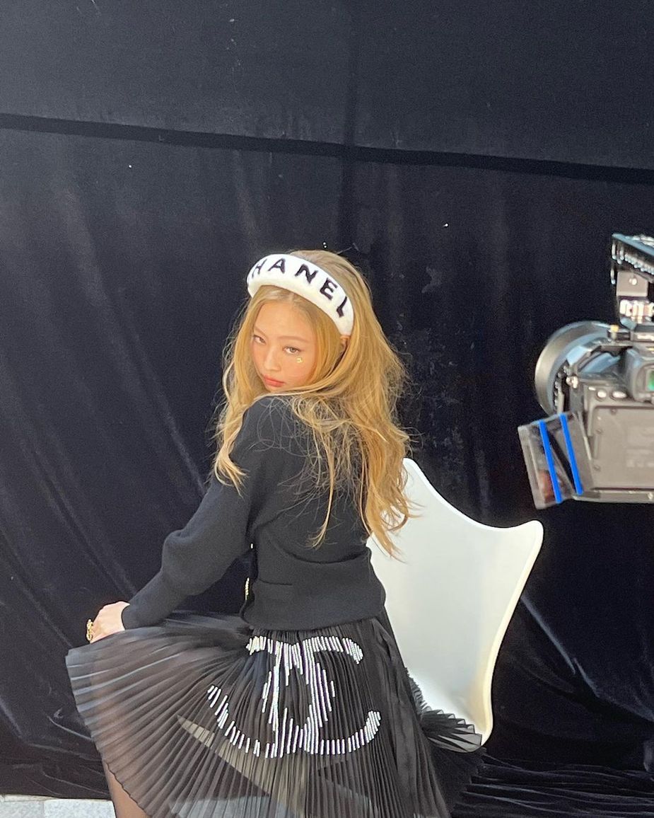 BLACKPINK's Jennie Sends The Internet Into Meltdown With Her Latest ...