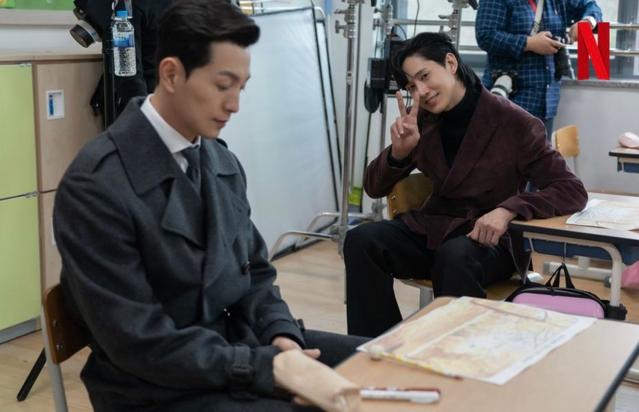 "Hot Ahjussi" Actor Jung Sung Il Reveals The Character In "The Glory ...