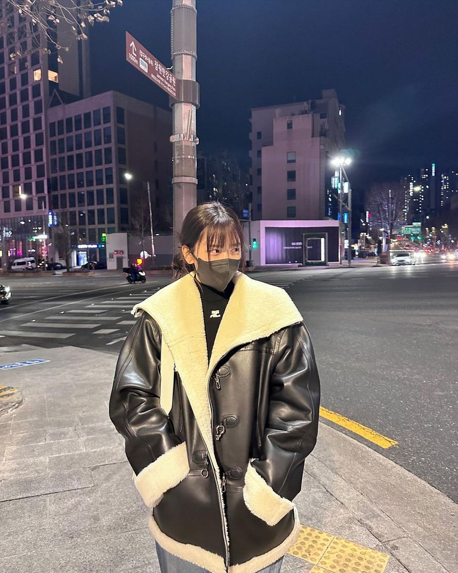 IVE's Ahn Yujin Just Transformed Into A Doll With Her New Choppy Bangs ...