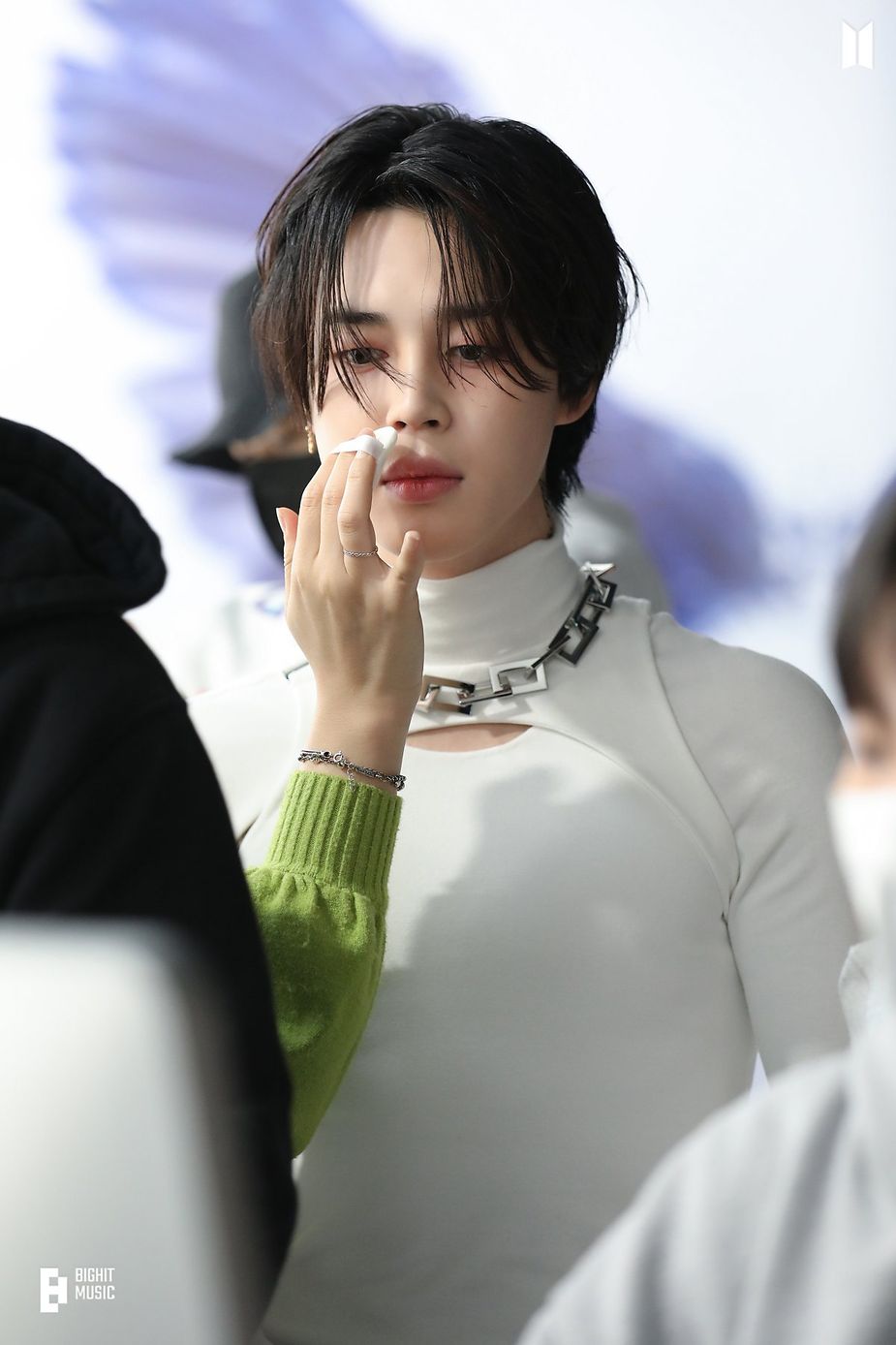 26 Gorgeous Behind-The-Scenes Photos Of BTS's "Me, Myself, And Jimin ...