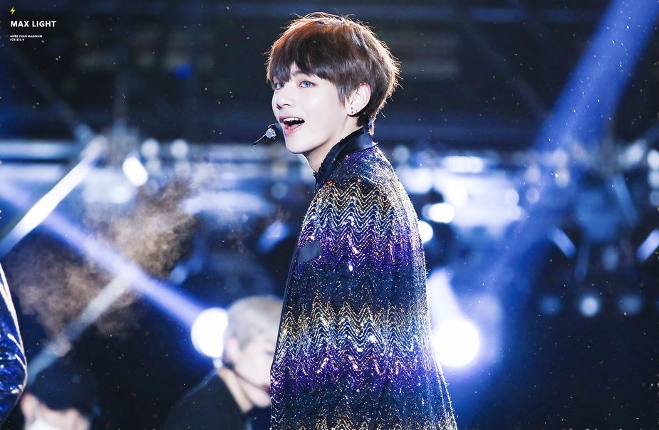 Here Are BTS V's Top 6 Legendary Looks Of All Time, According To Fans ...