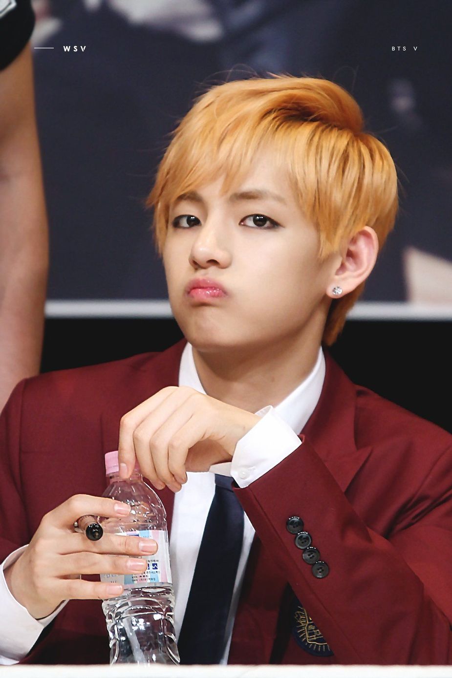 10 Fan-Taken Photos Of BTS's V That Prove He's Even More Gorgeous In ...