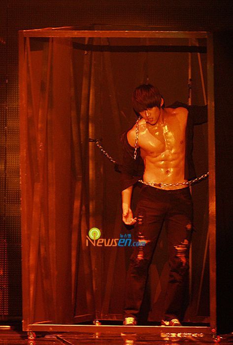 50 Shades Of Taecyeon? 2PM's Ok Taecyeon Wants To Showcase His Physique ...