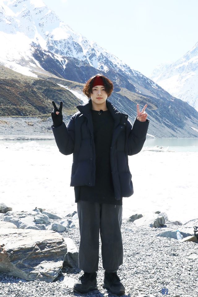 Jungkook Shares His Thoughts On Traveling With BTS vs Traveling Alone