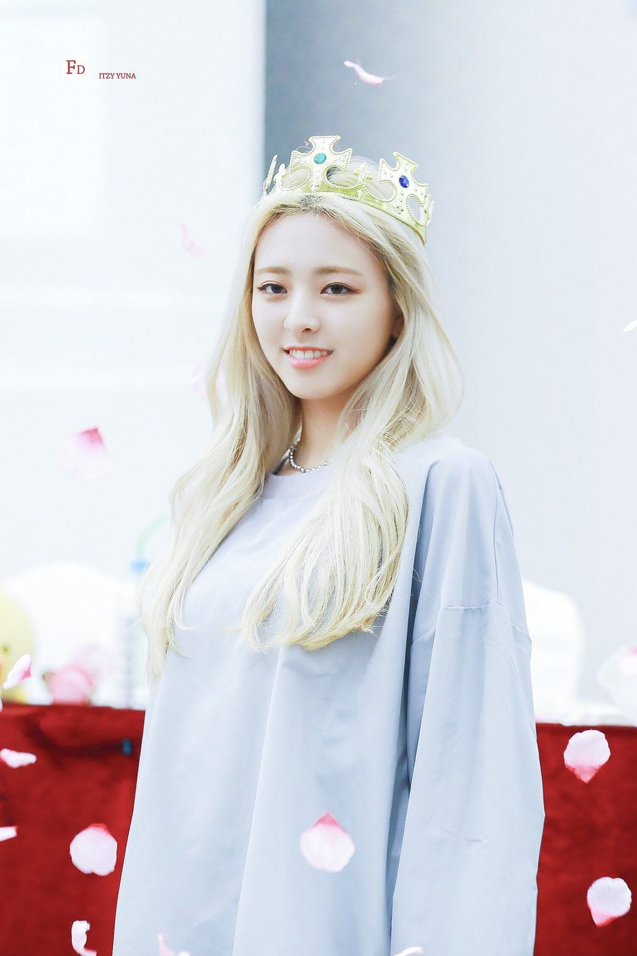 10 Times ITZY's Yuna Looked And Acted Like A Total Queen...And She Made ...