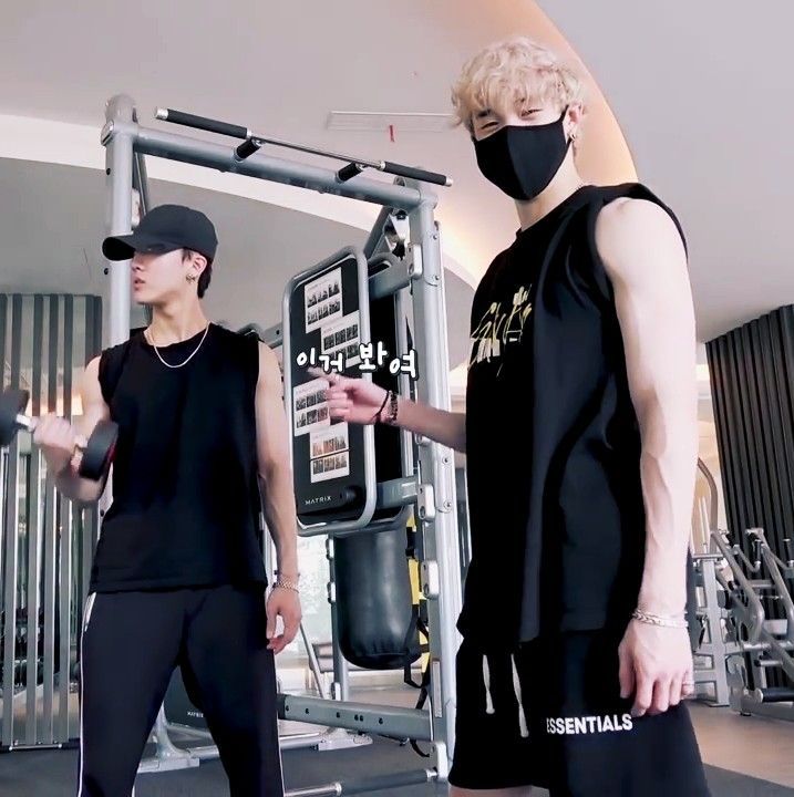 Stray Kids' Bang Chan & Changbin Have STAYs Going Wild On Social Media ...