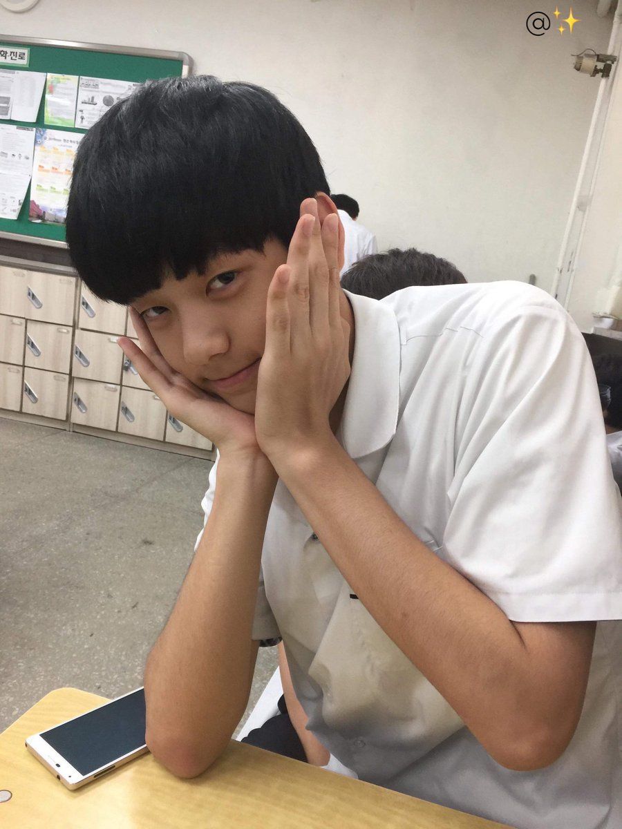 TXT's Soobin Randomly Appeared At His Old High School, And He Left Students Starstruck At His ...