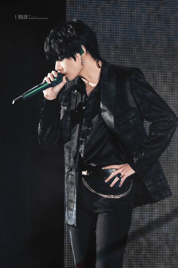 Here Are 8 Of BTS's Most Iconic Looks Up Until Now, Since BigHit ...