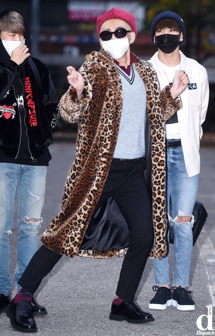 10+ Times BTS's V Turned The Airport Into His Own Personal Runway ...