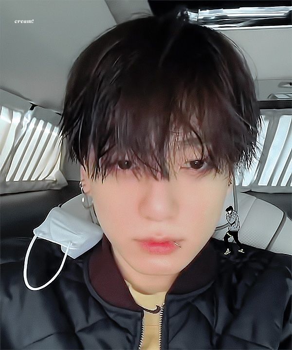 Btss Jungkook Pulled Up With Wet Hair And A Bare Face And The Internet