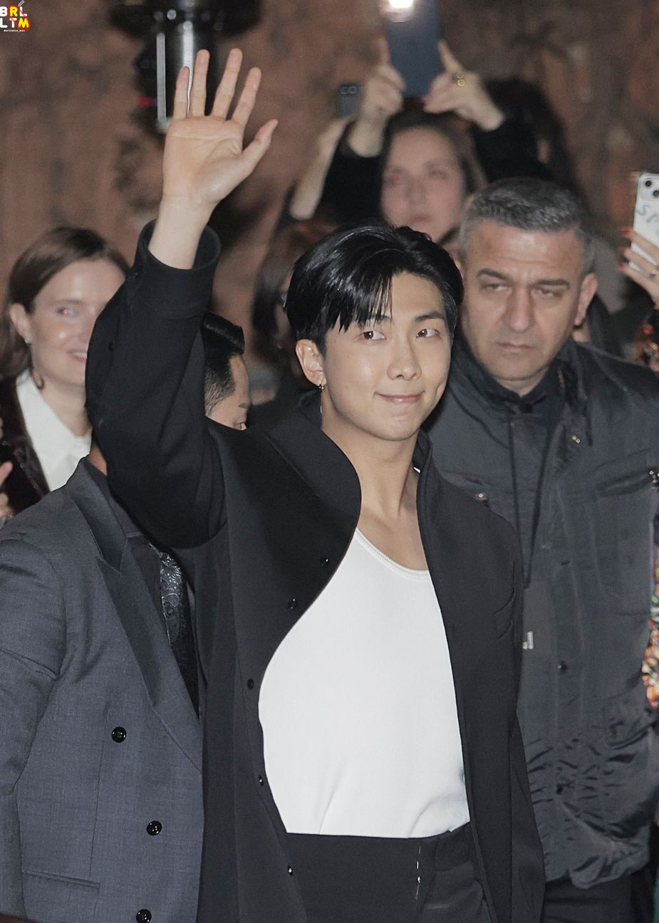 BTS RM's Smooth Interaction With Kelela At The "Bottega Veneta" Show Goes Viral - Koreaboo