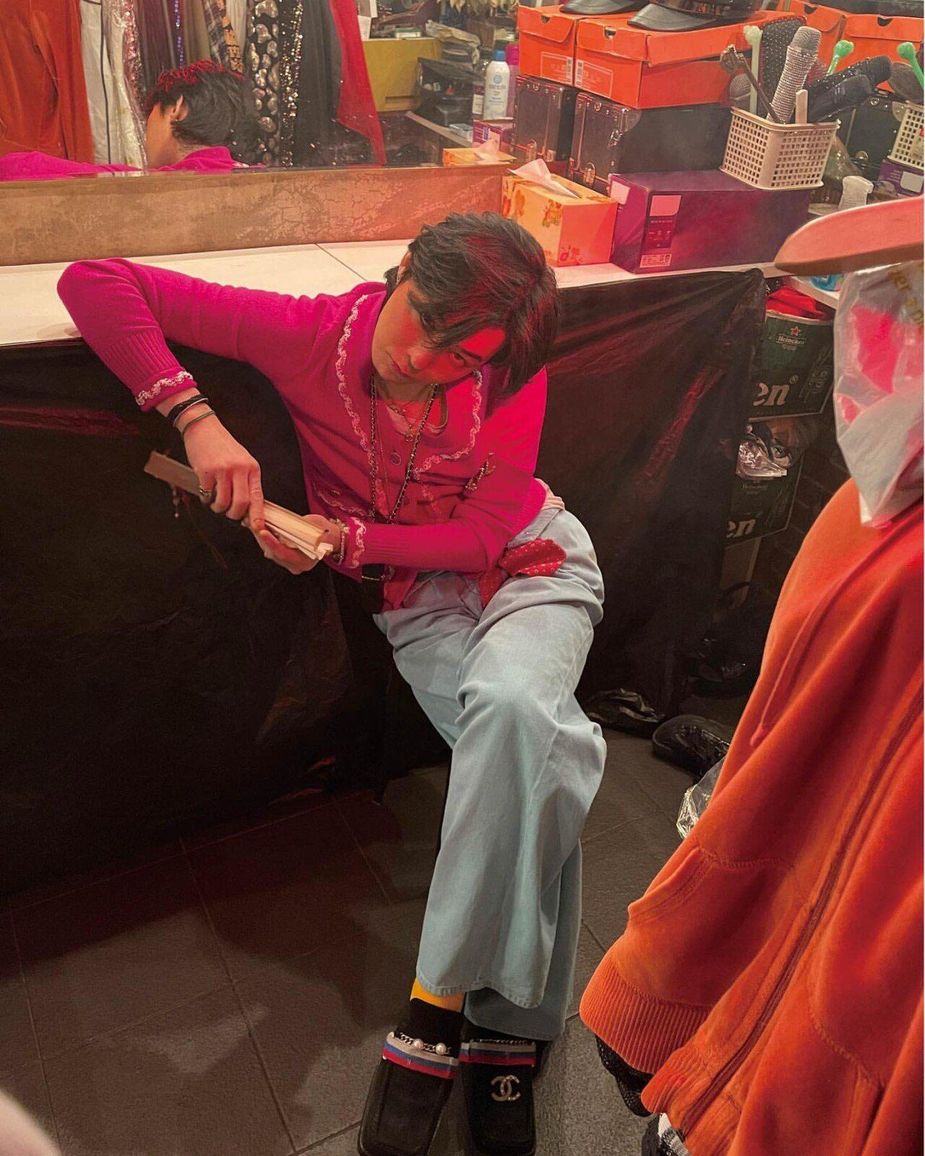 G-Dragon Debuts A New Look In Recent DAZED Korea Photoshoot - Koreaboo