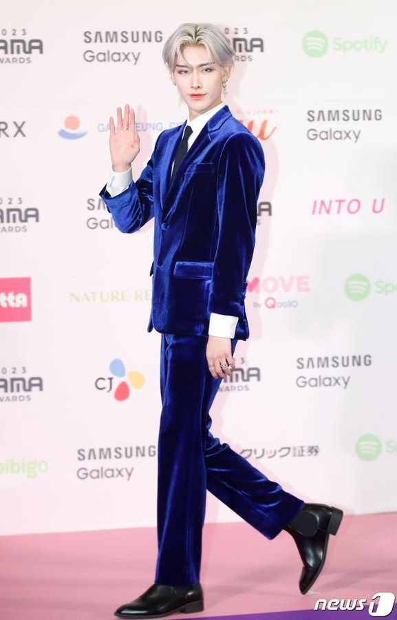 ZEROBASEONE's Ricky Shocks Fans By Debuting A Completely New And ...