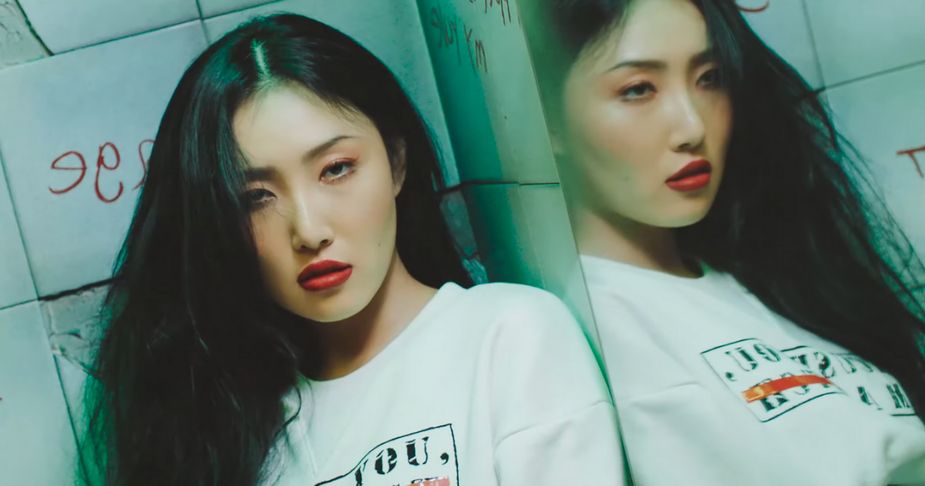 MAMAMOO's Hwasa Reveals What Her Guilty Pleasure Is And How It ...