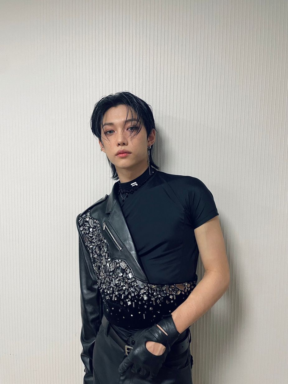 Stray Kids' Felix Goes Viral For His Ethereal IRL Visuals At The "2022 ...