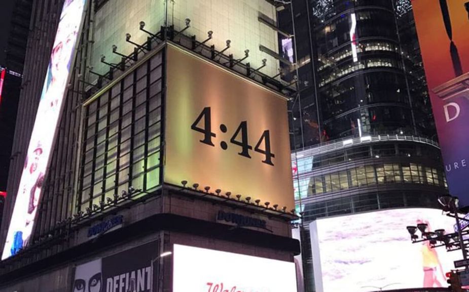 Within A Year Since His Debut, This Rookie Idol Gets His Face Plastered ...