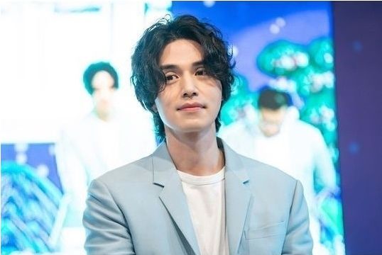 Lee Dong Wook Breaks Gender Stereotypes By Taking On Traditionally ...