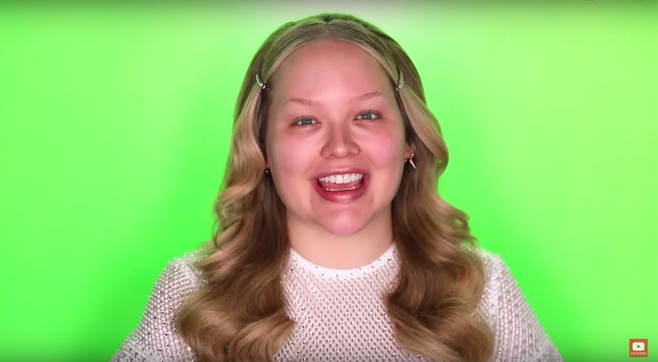 YouTuber Nikkie Tutorials Dives Into K-Beauty With This BLACKPINK ...