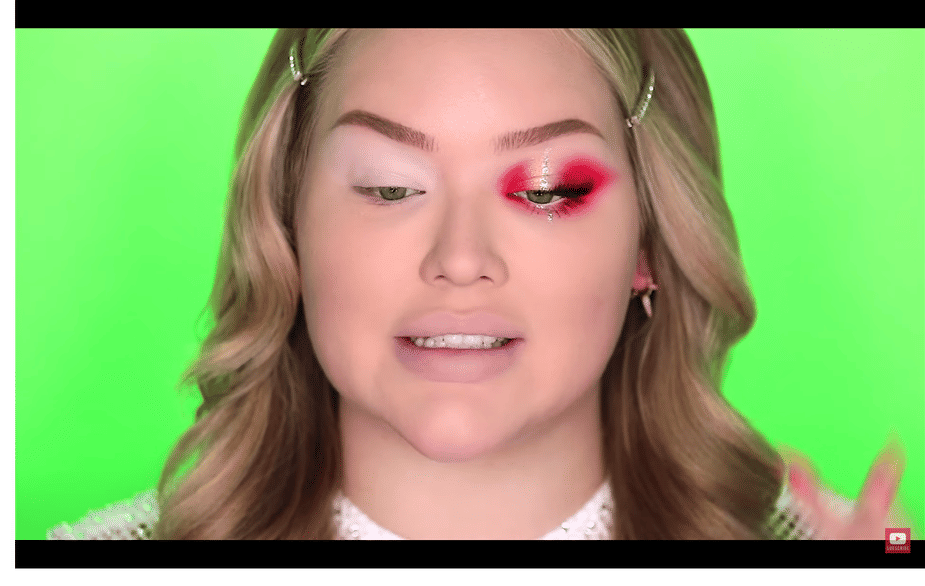 YouTuber Nikkie Tutorials Dives Into K-Beauty With This BLACKPINK ...