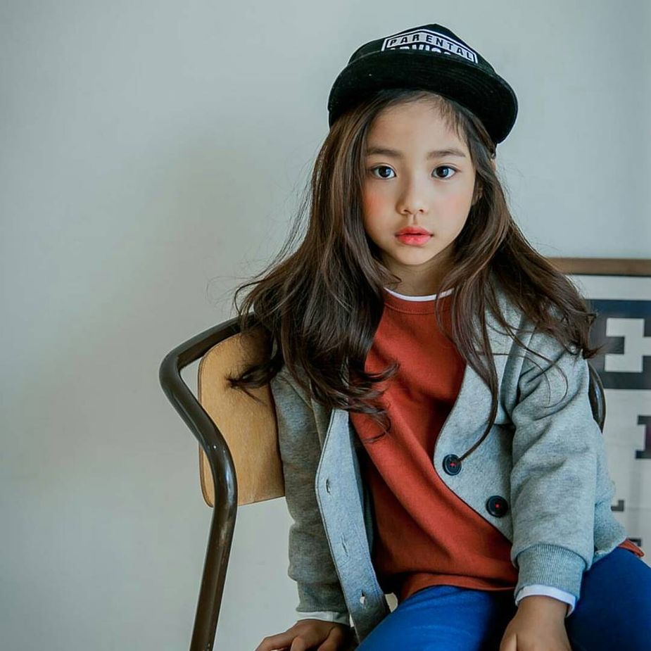 Two Popular Child Models Are Both Competing In "Universe Ticket" - Koreaboo