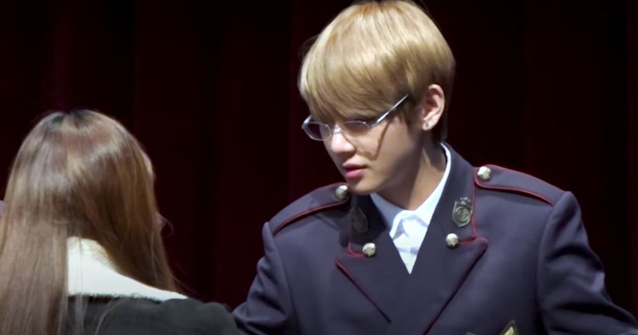 An ARMY Once Cried In Front Of BTS's V — Here's How V Responded - Koreaboo
