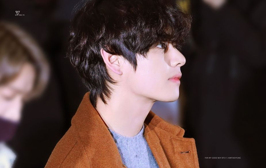 BTS's V Reveals His Best Facial Features: Let Us Review Them, One By ...