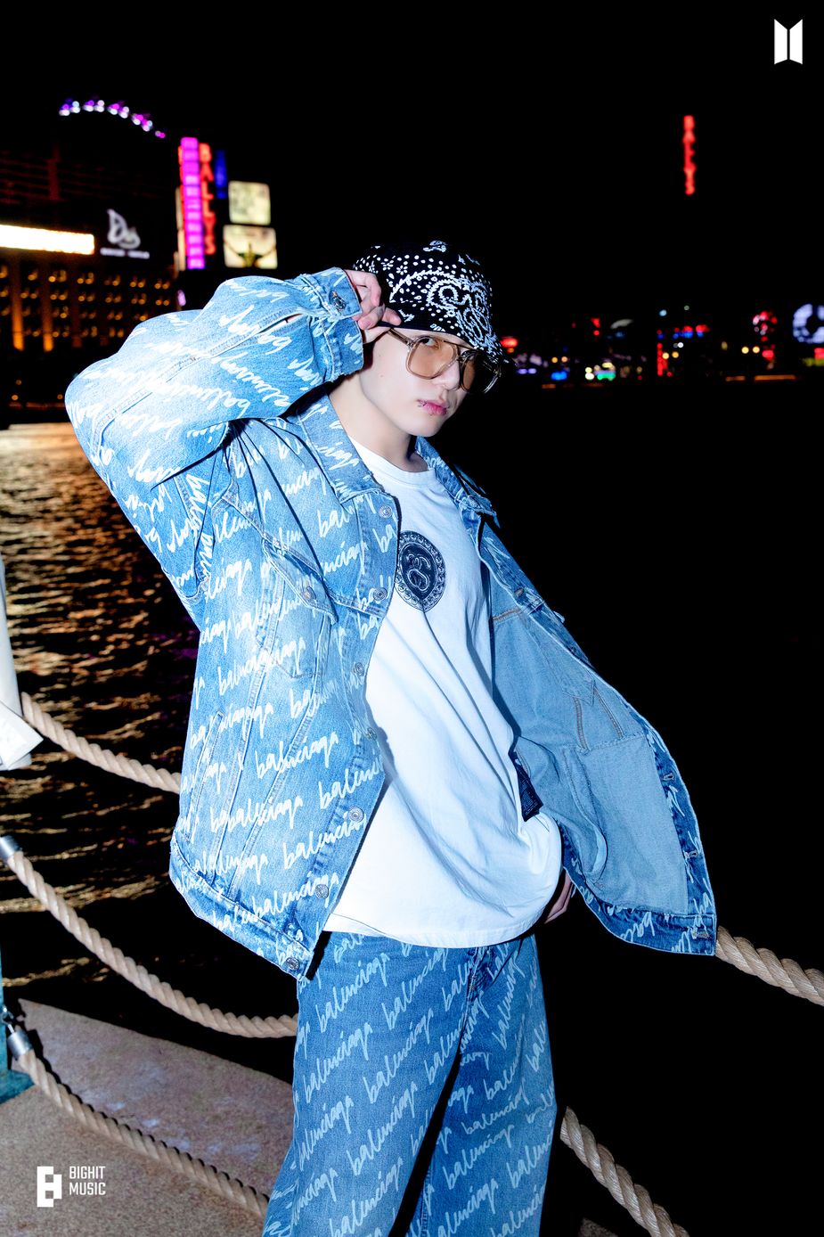 BIGHIT MUSIC Releases 10+ Photos Of BTS’s Jungkook From Throughout The ...