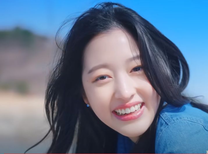 Get To Know Actress Jang Da Ah, IVE Jang Wonyoung's Gorgeous Sister ...