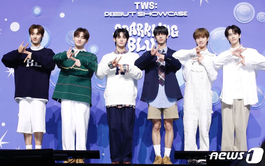 Korean Netizens React To TWS's Debut Showcase Photos - Koreaboo