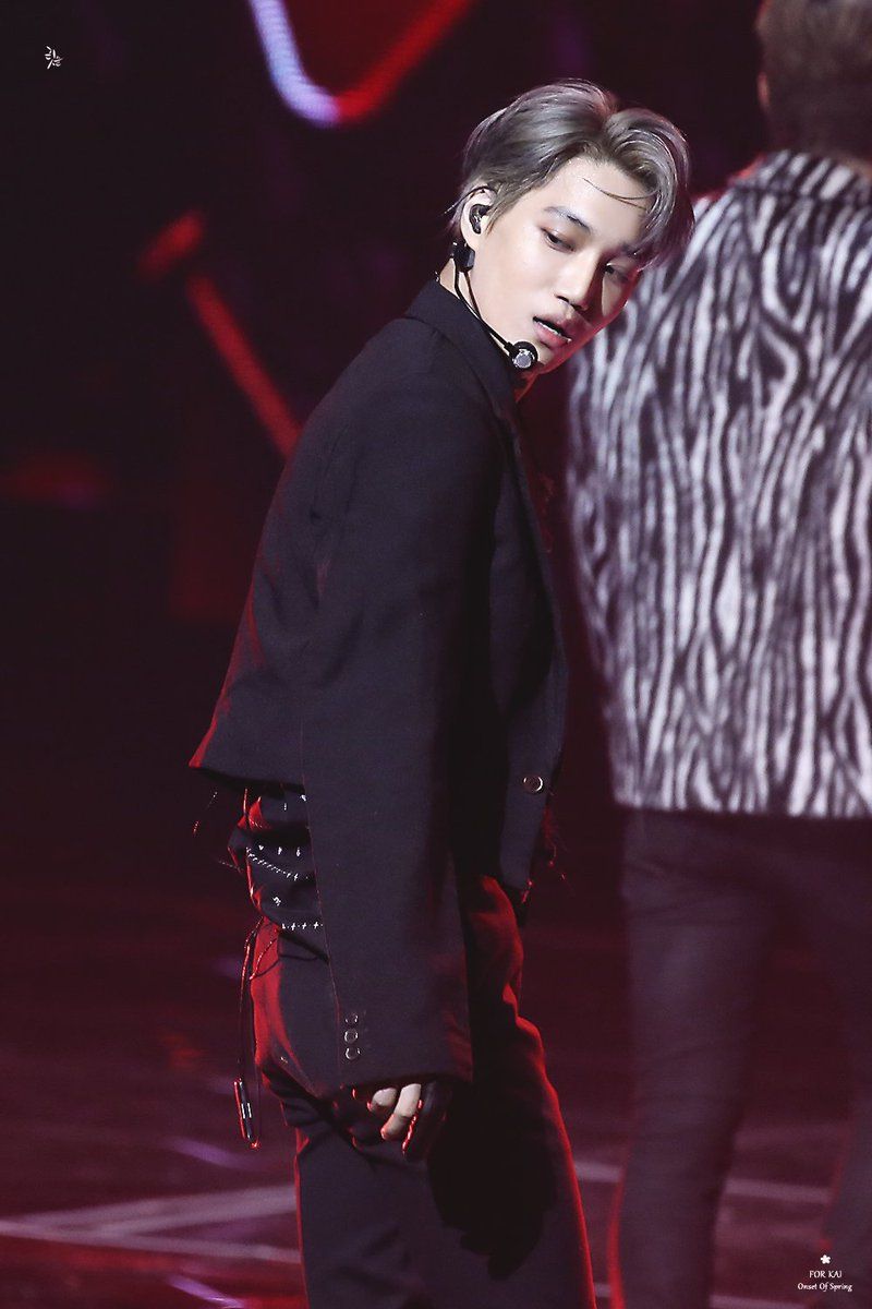 10+ Male Idols Who Totally Radiate Bad Boy Vibes - Koreaboo